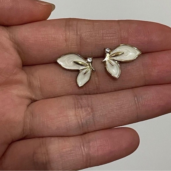Jewelry | Purity Butterfly Fairy Shimmer Enamel Innocent Side Profile ...